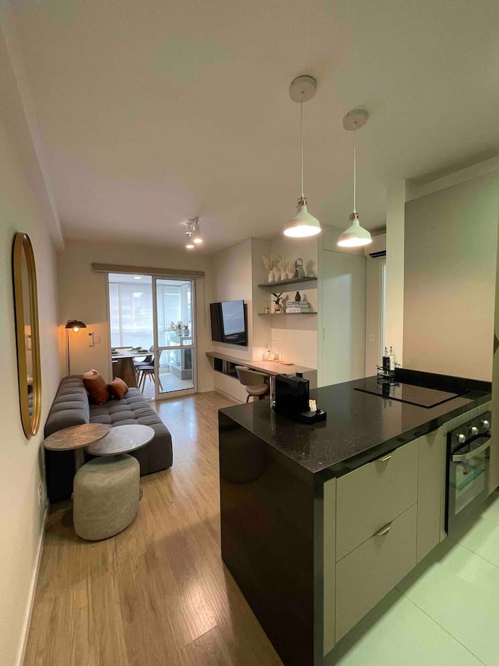 Lindo Apartamento Em Frente Ao Eldorado - São Paulo