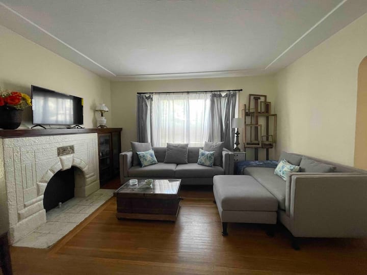 Spanish Casita - Alameda, CA