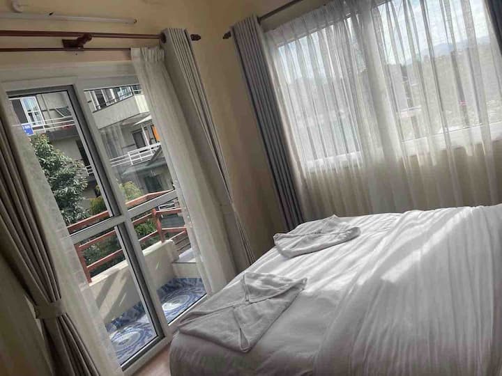 Spacious And Furnished 2 Br Apartment In Pokhara - Népal