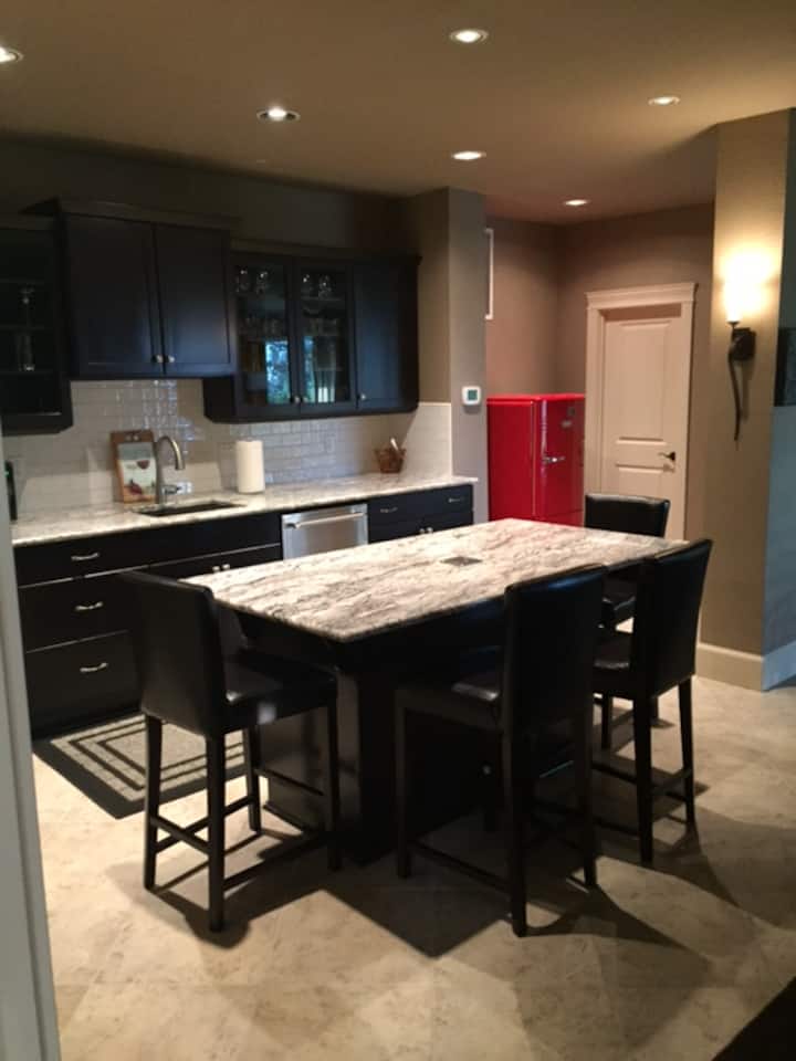 West Linn Or Luxury Home With A View - Stafford - Wilsonville, OR
