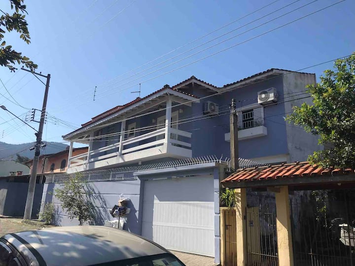 Férias Com Conforto Em São Sebastião - Ilhabela