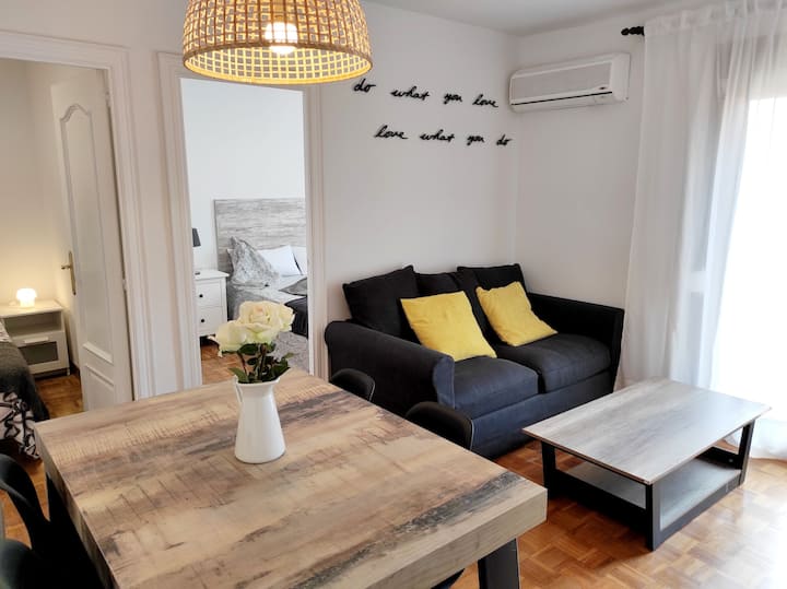 Tranquilo Apartamento En El Parque Güell - Barcelona