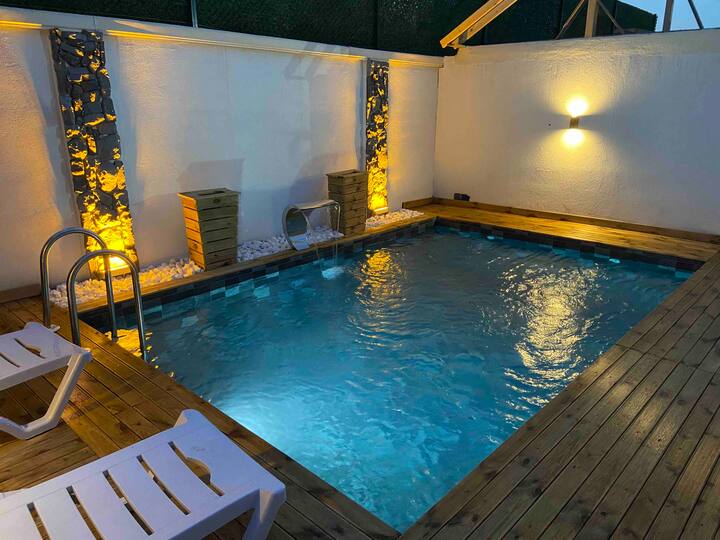 4- Sıcak Havuz Ve Oda Içerisinde Jakuzili - Kartepe