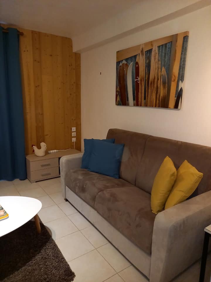 Charmant F2, Entièrement éQuipée 2 Pers + Lit Bébé - Puy de Sancy