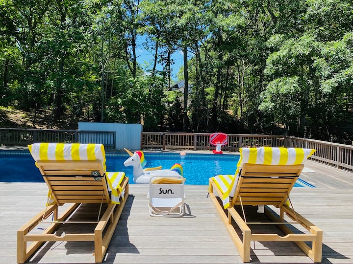 Modern East Hampton Home W/ Open Layout And Pool - East Hampton, NY