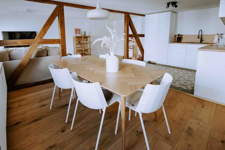 Große Ferienwohnung Mit Charme - Neuenkirchen