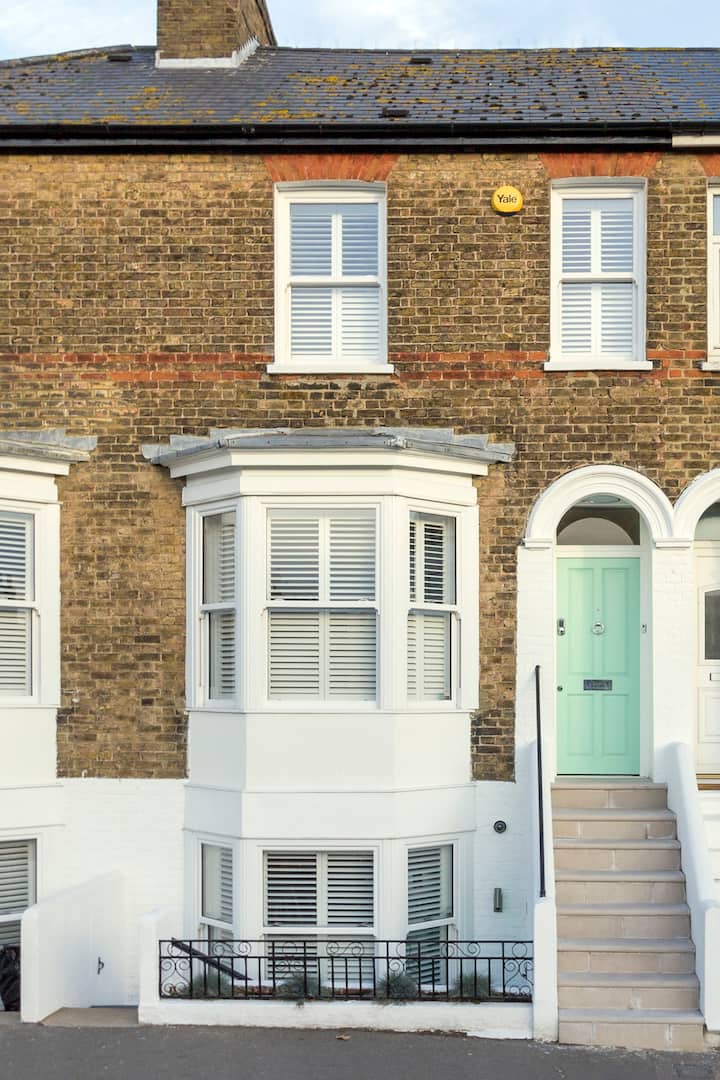 For Sandy Toes Minutes From The Beach - Broadstairs