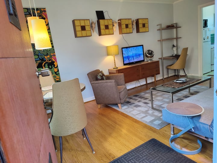Condo In The Courtyard - Portland, OR
