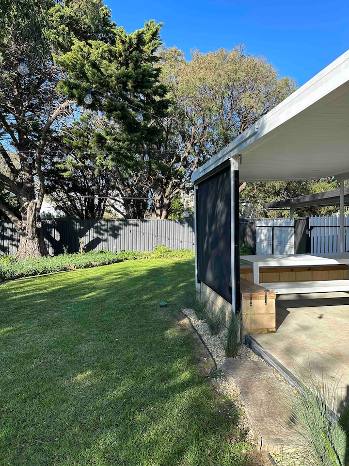Family & Pet Beach Stay | Big Backyard + Play - Busselton
