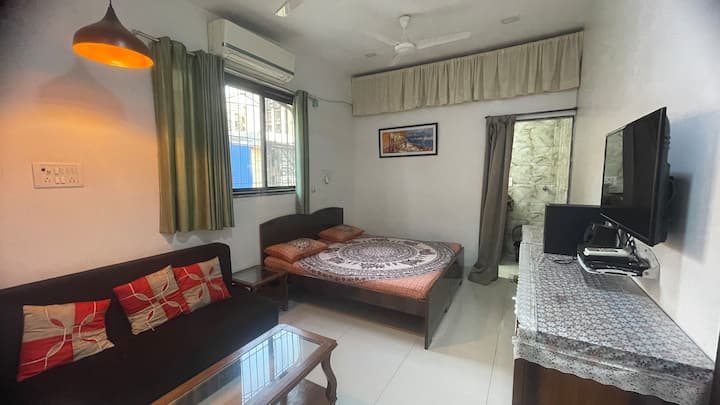 2bedeooms, 2 Bathrooms, Kitchen (Near Kokilaben ) - Mumbai