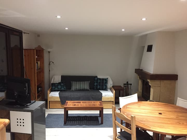 Appartement Spacieux à Allemond Pour 6 Personnes - Allemond