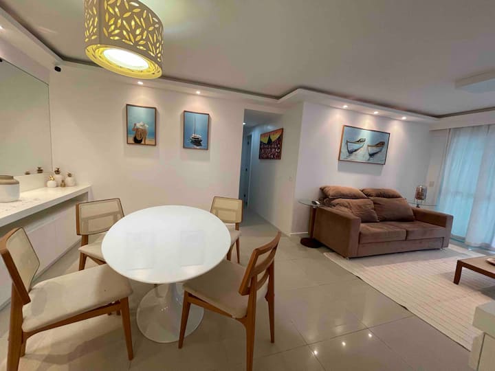 Apartamento Inteiro Em Prédio C Piscina E Academia - Niterói