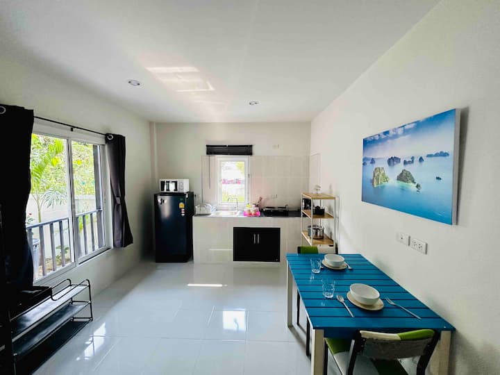 Bangtao Palm House - Thalang District