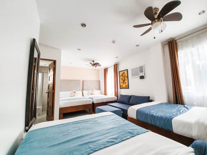Bedroom B In Modern Suite #3 - 4 Beds - Bacolod