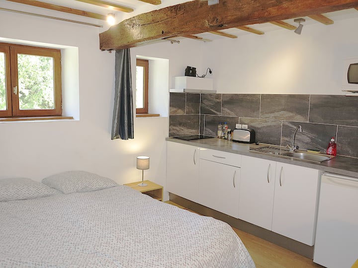 Studio Cuisine éQuipée En Corps De Ferme - Étampes