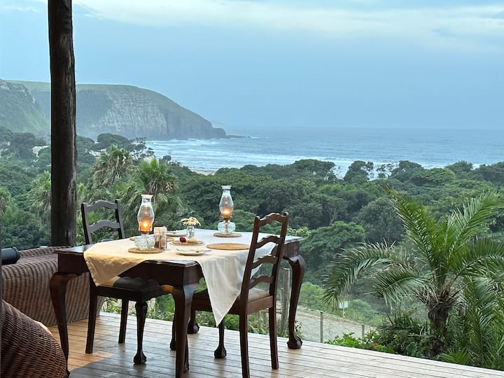 Epic Ocean Views Saltywaves En-suites @ Coram Deo - Coffee Bay