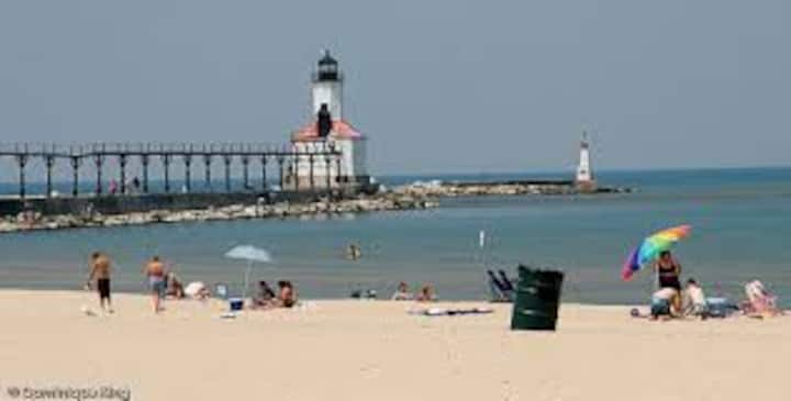 Lakeshore Manor - Michigan City, IN