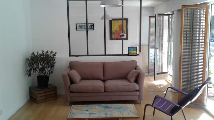 Chambre (Single Woman Only)  Résidence Calme 8ème - Marseille