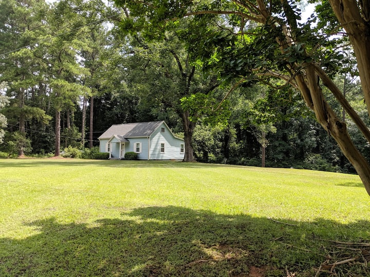 Guest House At Firefly Farm And Gardens - Chattahoochee Bend State Park, Newnan