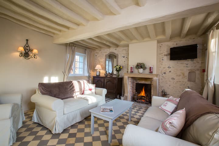 Maison De Charme En Normandie
10 Min Giverny - La Roche-Guyon