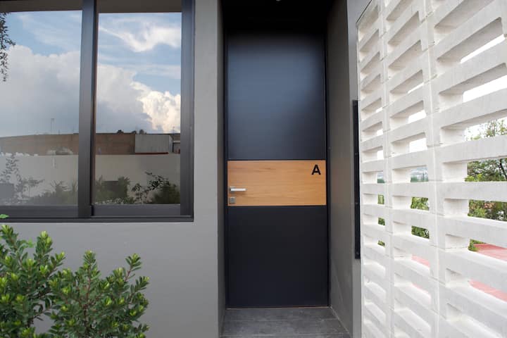 Centro Departamento Triple Con Terraza - Querétaro