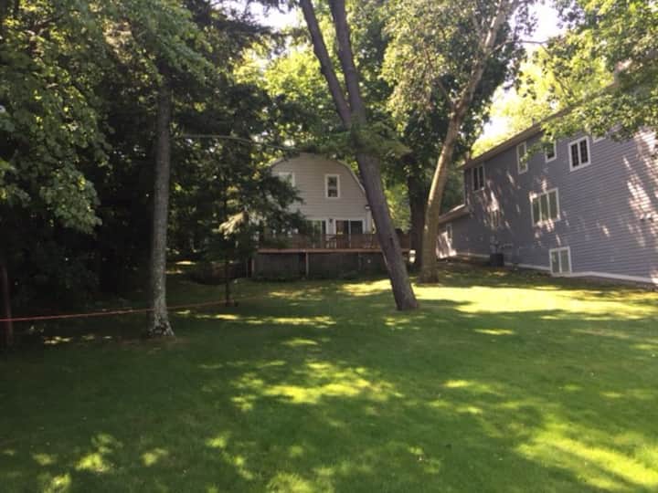 Green Lake Waterfront Home - University of Wisconsin, Brandon