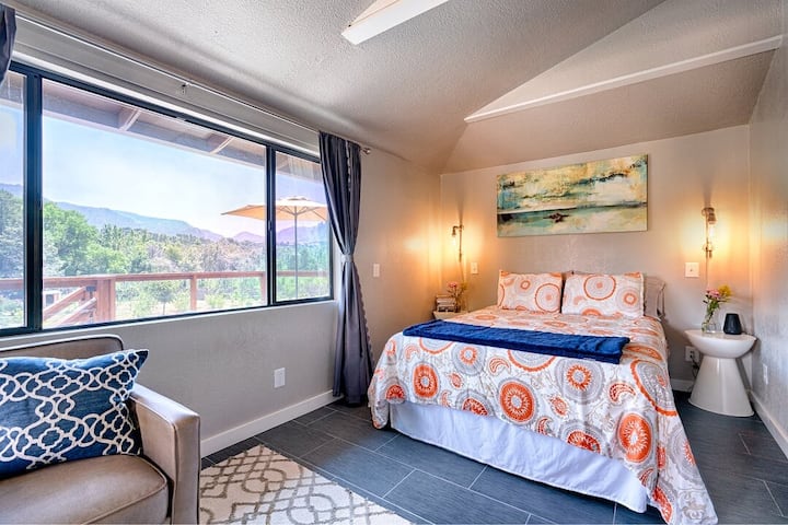 Loft Studio With Deck & Mnt Views - Sedona, AZ