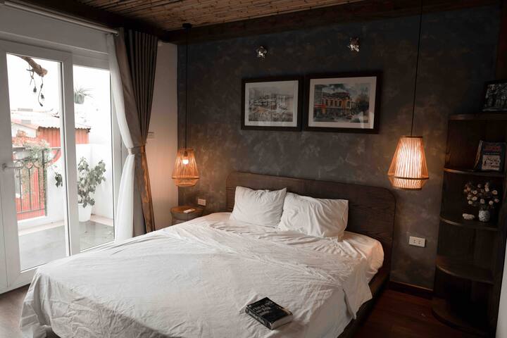 Hidden Gem House - Hanoi