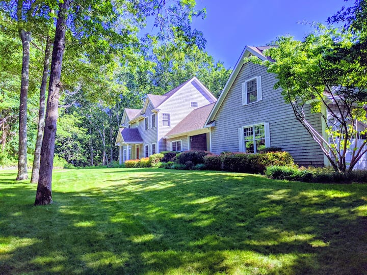 5 Bedroom W/pool & New Chef's Kitchen! - Amagansett, NY