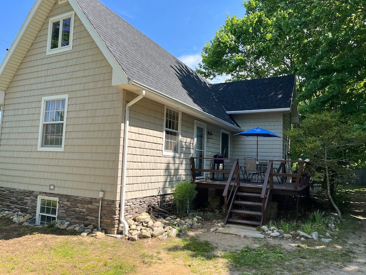 Walk To Ditch Plains Beach And Beautiful Ocean - Montauk, NY