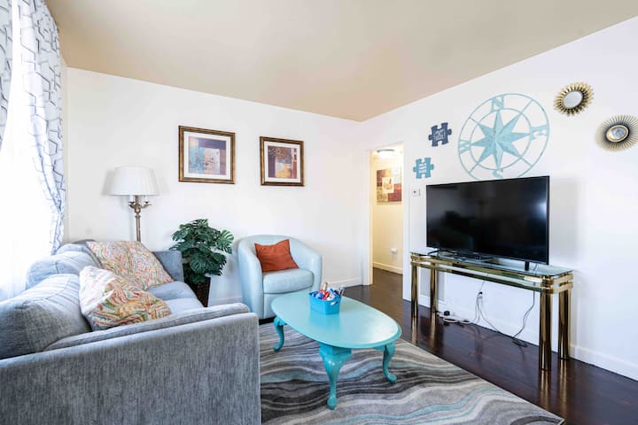 ★ Fun Retro Bungalow Close To Airport & Downtown ★ - Boise, ID