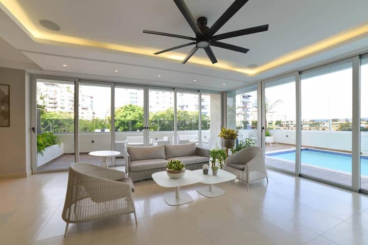 Lujoso 2br Piso 7 – Vista Al Mar - Santo Domingo