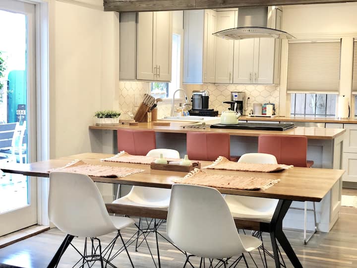 Hacienda Ocean Beach With A/c! - San Diego, CA