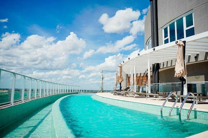 Luxury Condo - Fast Internet! - 巴拉圭