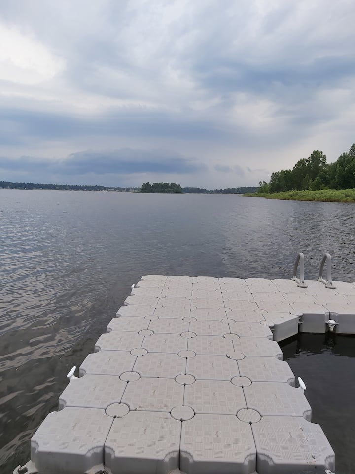 The Big Happy Place - Resort Living - Fergus