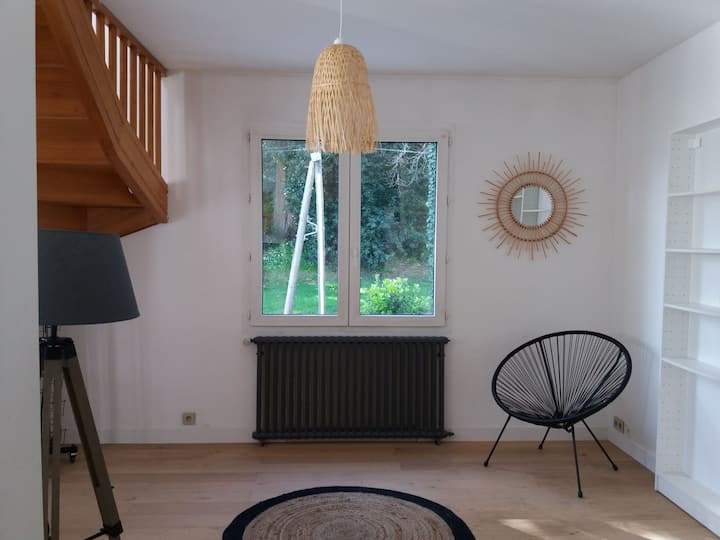 Maison En Centre Ville Au Calme De Son Impasse - Concarneau