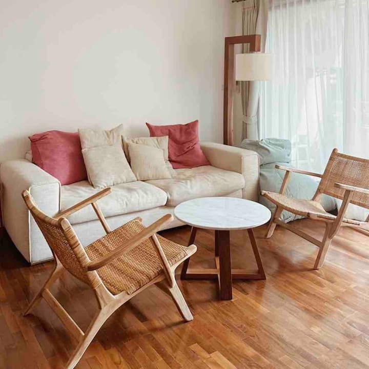 Entire Condo Unit-2br, Full Amenities, City Center - Bangkok