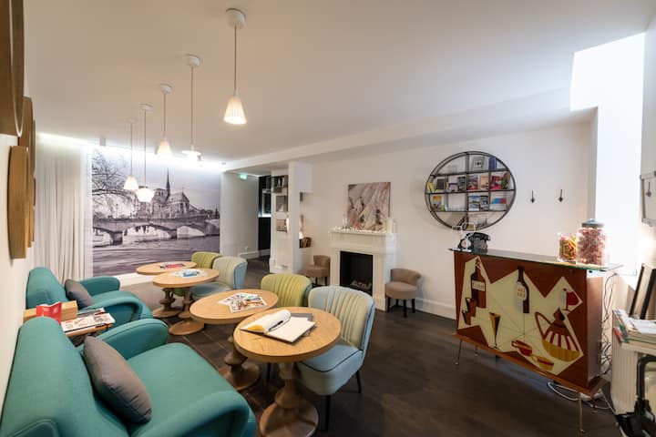 Apart Chic Dans Marais : 5 Chambres + Services - Paris