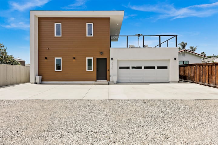 Modern 1 Bedroom/1bath Neighborhood Gem - San Diego, CA