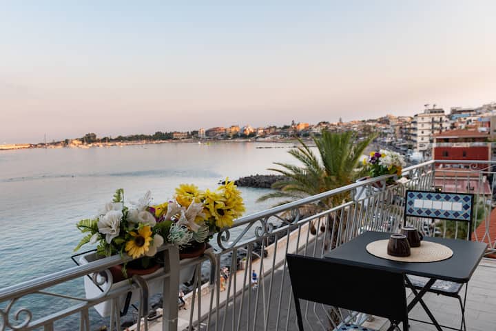 Sicilia Vista Mare! - Giardini-Naxos