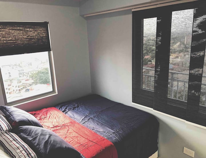 Grassresidences Tower4 1br Home W/wifi & Netflix - Quezon City