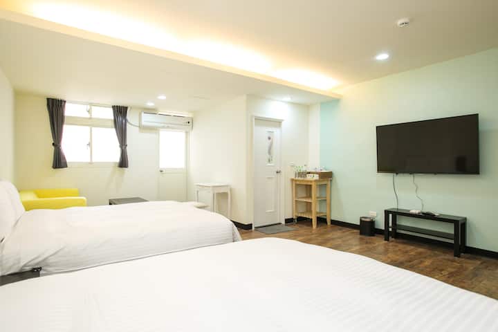 【合法民宿 I66bnb】legal Family Quad Room 家庭房 302 - 린커우 구