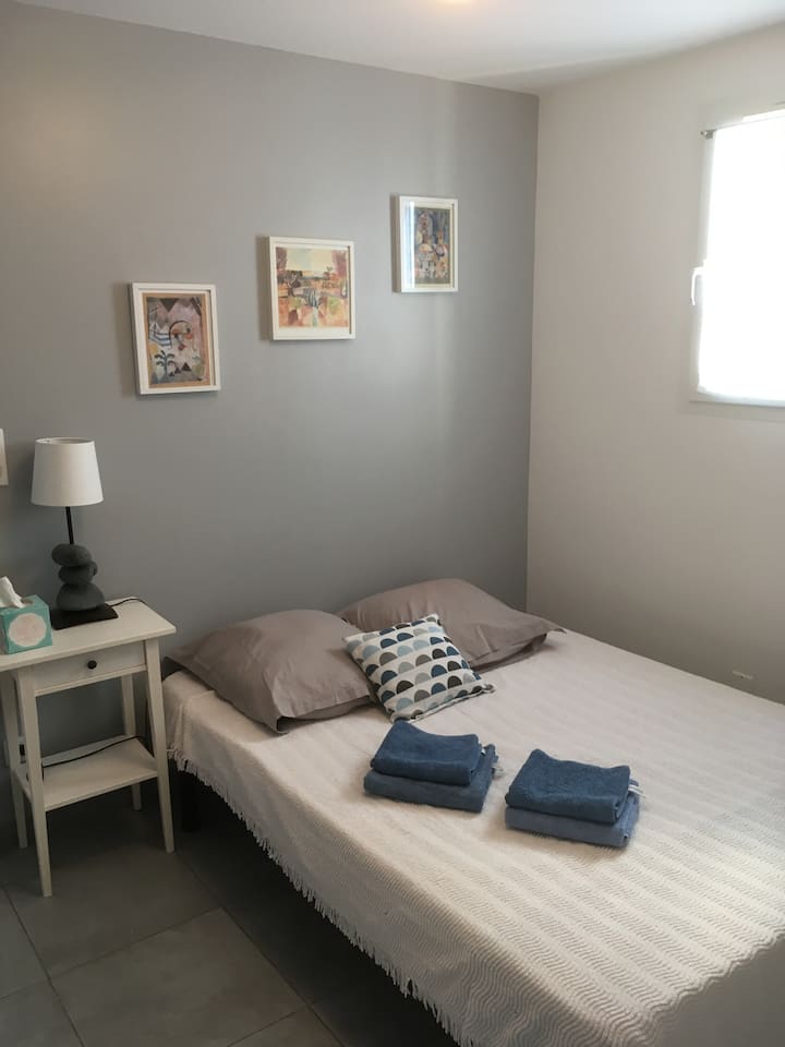 Joli T2 – Baie Des Anges - 300 M. De La Mer - La Ciotat