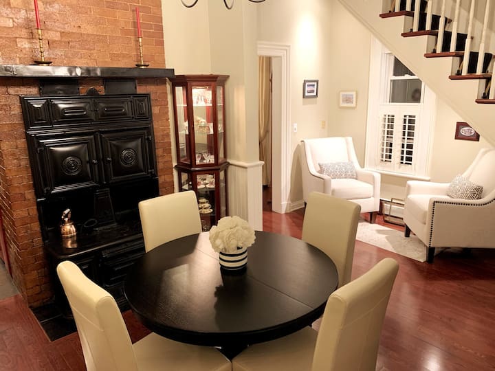 Downtown Unique Heritage 2 Levels Suite (1 Month+) - Halifax, NS, Canada