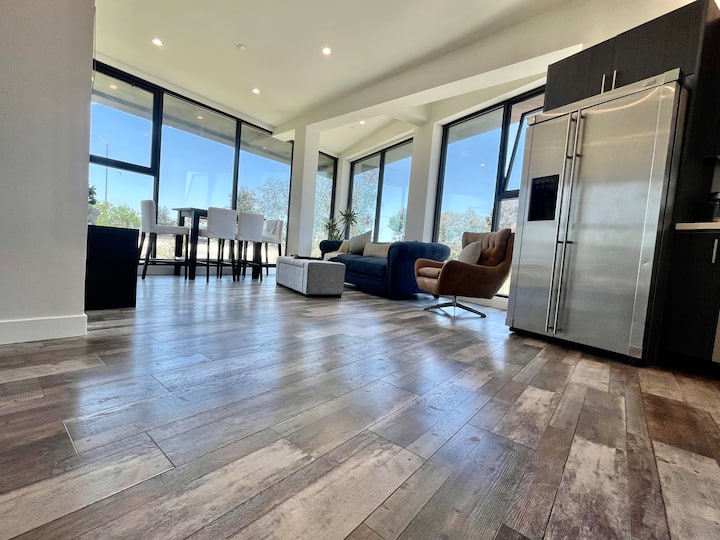 Brand New, 3 Bed 2bath, Central Location Unit - Los Angeles, CA