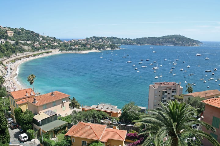 Unique Panoramic Sea Views From Balcony And Living Room. 400 M Walk To Beach. - Villefranche-sur-Mer