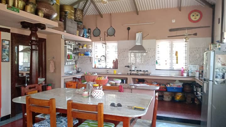 Fuschia Kotagiri, Cabin 4 With Attached Bath. - Ooty