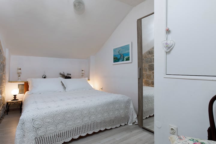 Cosy Apartment In City Center - Split