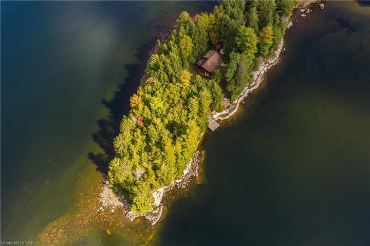 Nature Lover's Dream: Private Cottage On 8.5 Acres - Muskoka District Municipality
