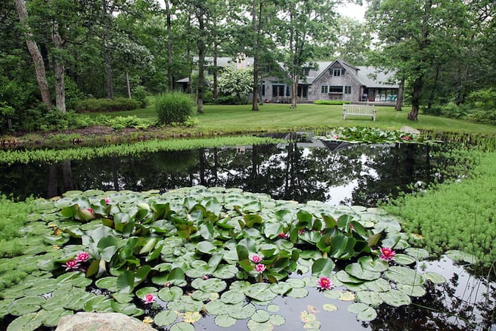 Private Sanctuary In Chilmark With Plenty Of Space - Oak Bluffs, MA